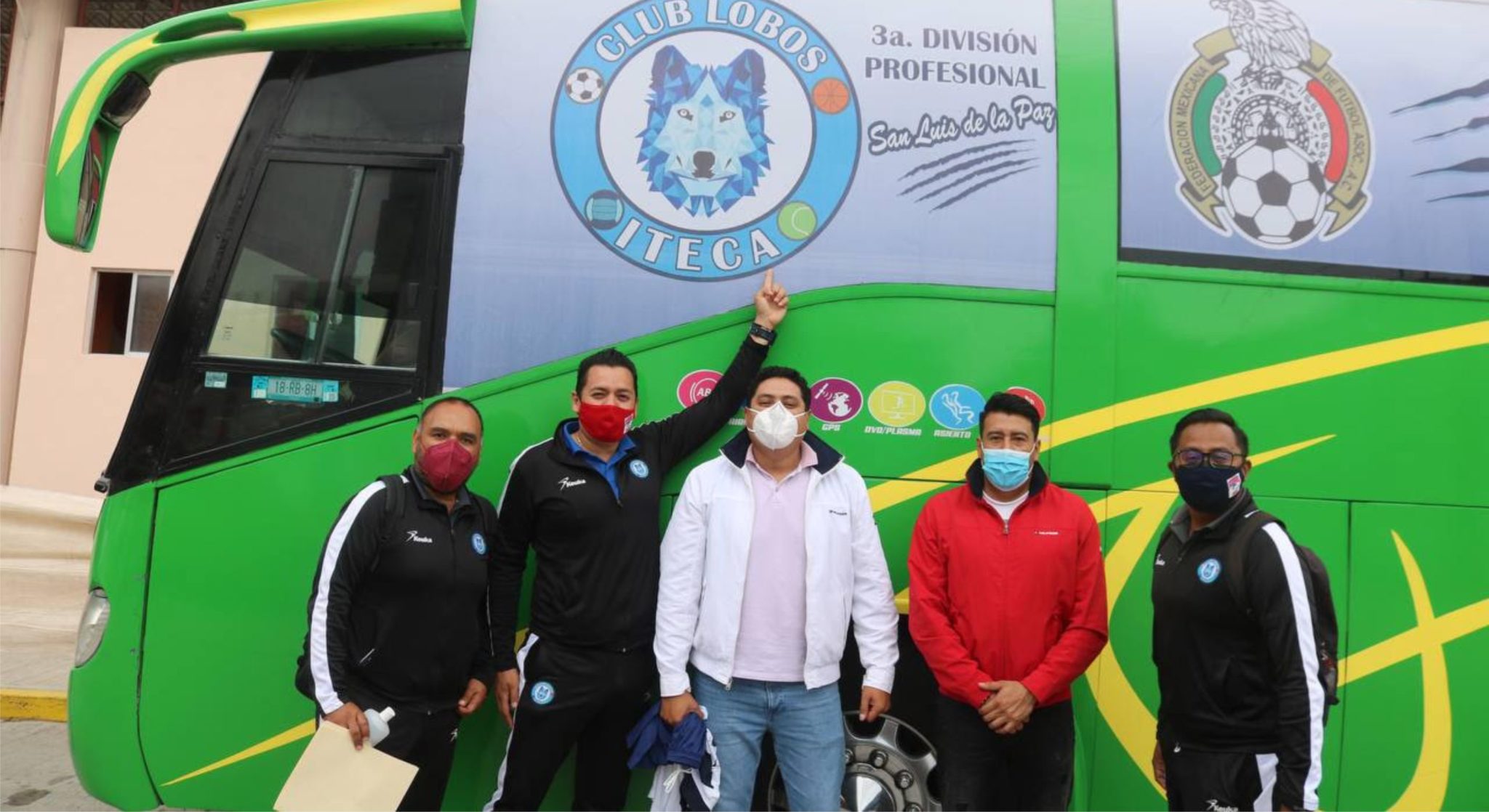Presentan oficialmente al equipo de tercera división "Lobos ITECA" de ...